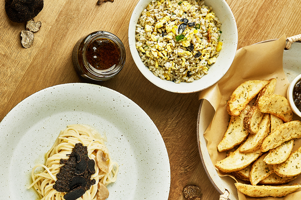 30% Black Truffle Sauce: Elevate Meals Easily